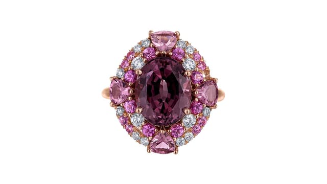 Garnet Shapes 2026 Jewelry Trends, Bezel Settings Bridge Minimalist and ...